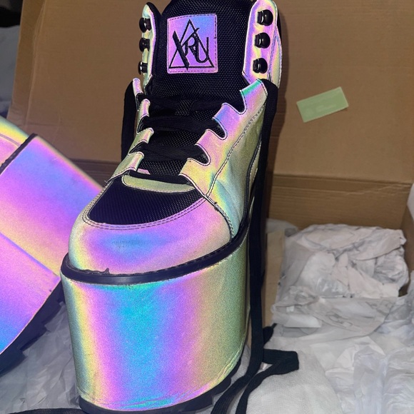 YRU | Shoes | Yru Qozmo Reflective Platform Sneakers | Poshmark